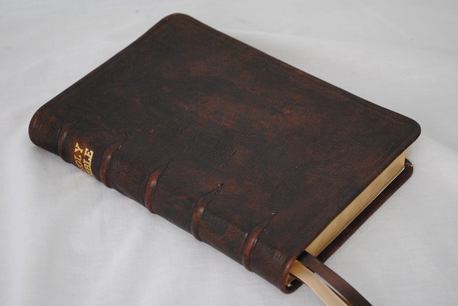 The History Behind the 17th Century Country Parson Style | Leonard's ...